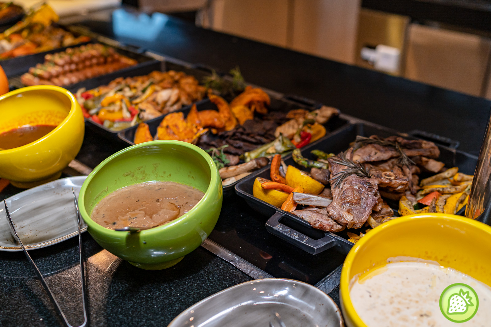 Juadah Selera Kita Buffet Dinner @ TRACE Restaurant, Elements Hotel ...