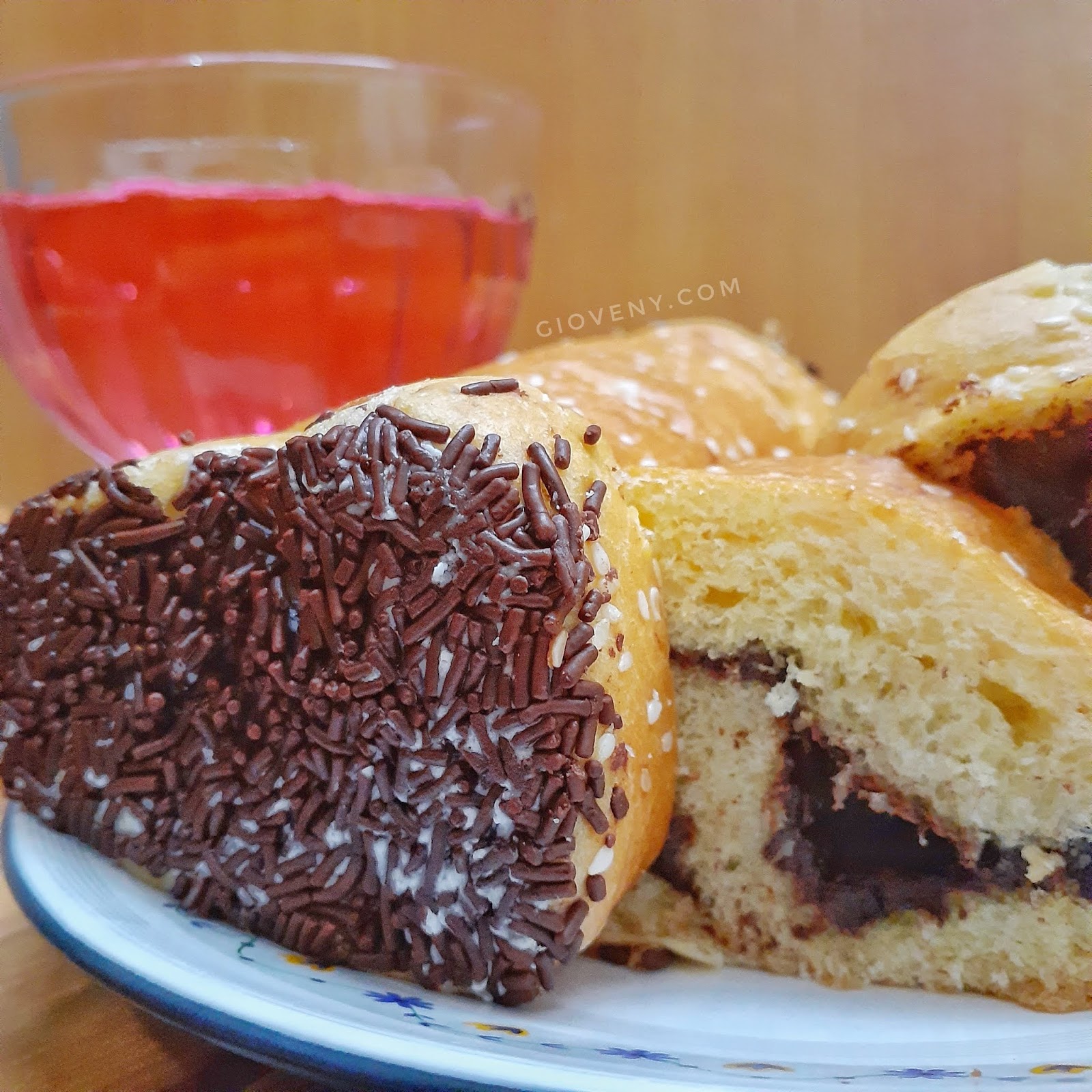 Bluder Roll Talubi, Roti Jadul Masa Kini - Weekend Enthusiast