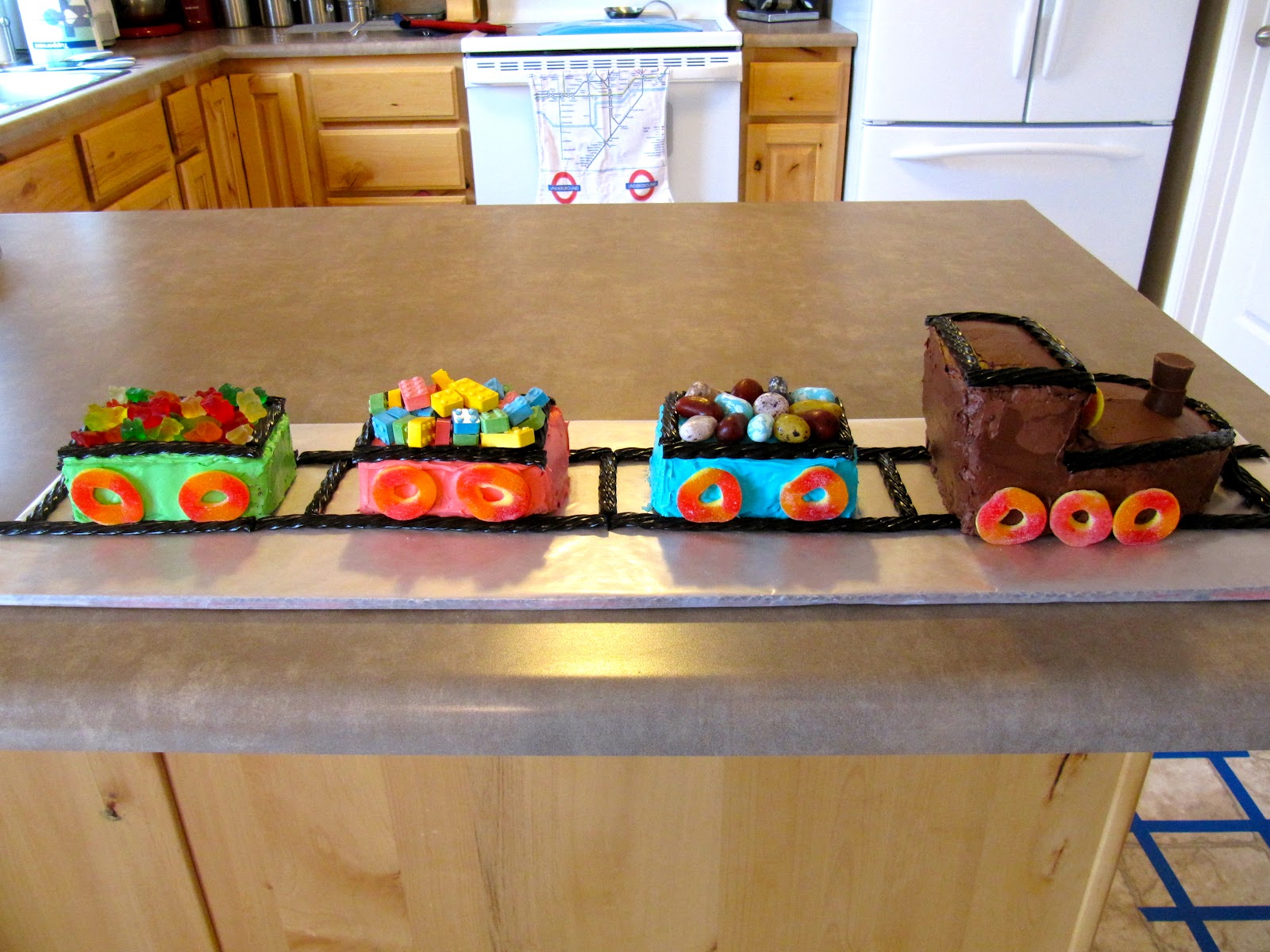 Train birthday cake