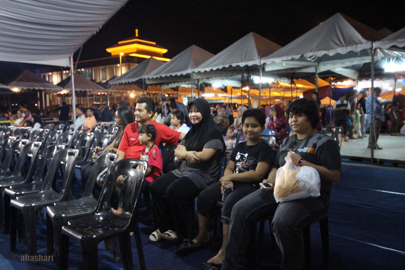 Majlis Perundingan Kampong Mulaut: Persembahan Majlis Perundingan Mukim ...