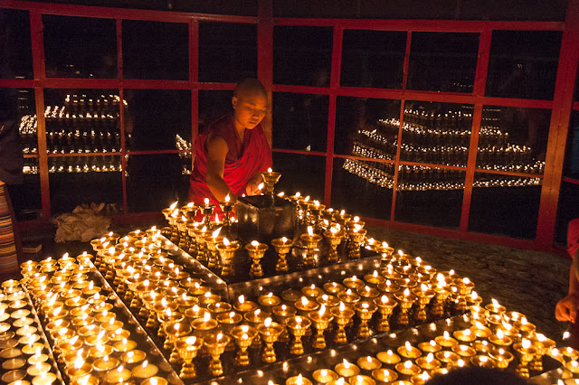 Tibetan Buddhism and Culture: Light Up Your Life - The Auspiciousness ...