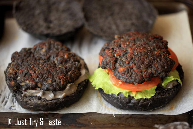 Obsesi Roti 39: Resep Membuat Burger Hitam - Si Kuro burger yang ...