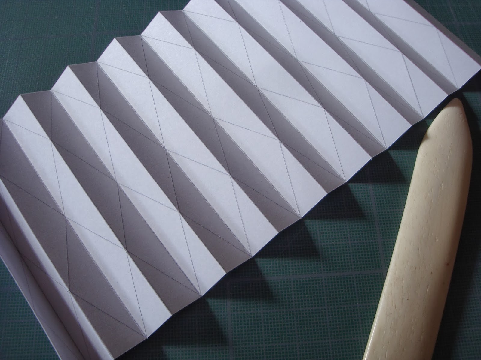 Bobine & rebelotte: GEOMETRIC PAPER, pliage papier tuto...
