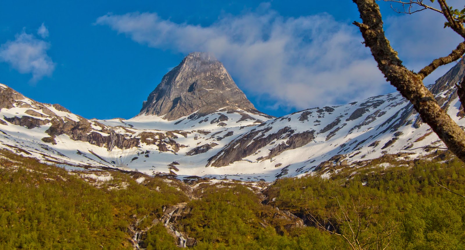 Topptur Helgeland: Skaviktindan, Saltfjellet-Svartisen nasjonalpark!