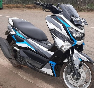 Modifikasi Nmax Hitam, Putih dan Abu Abu Terbaru 2020 - Dudungmaman07