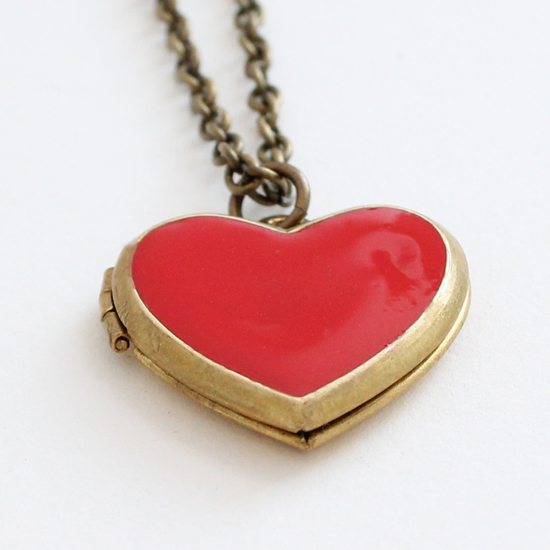 Viva Revival - Interior design, graphic design and crafts: I am enamel ...