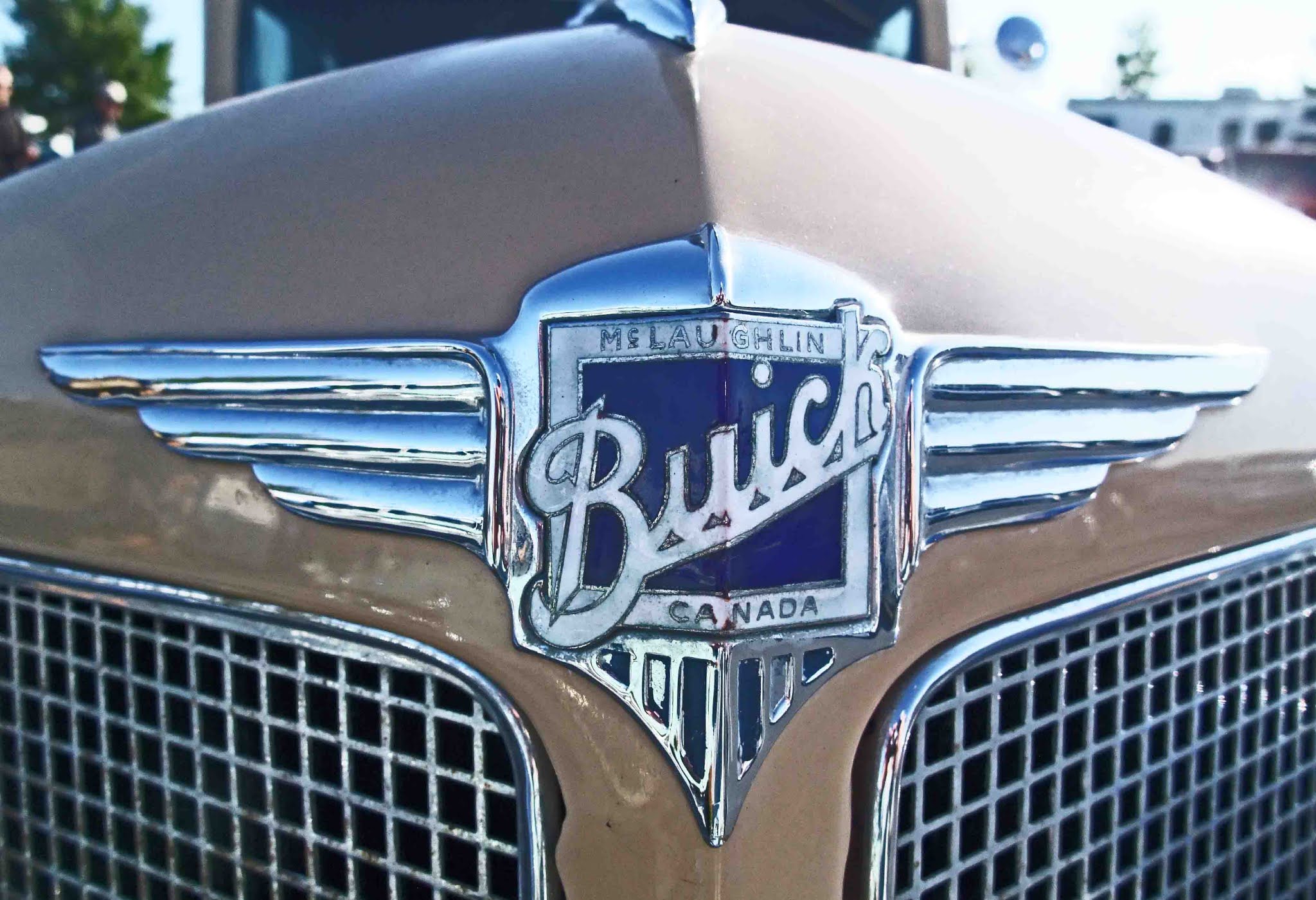 American Auto Emblems: McLAUGHLIN/McLAUGHLIN-BUICK