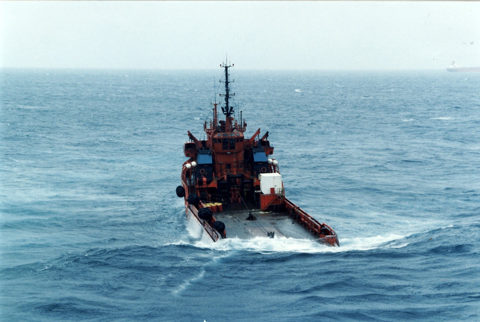 'ZIEN EN WETEN': SUNETTA.M.S. SHELL TANKERS B.V. ( DEEL 2/7 )