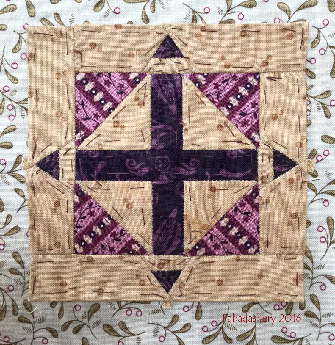 Fabadashery: Dear Jane Quilt - Block I7 Mac and Muff