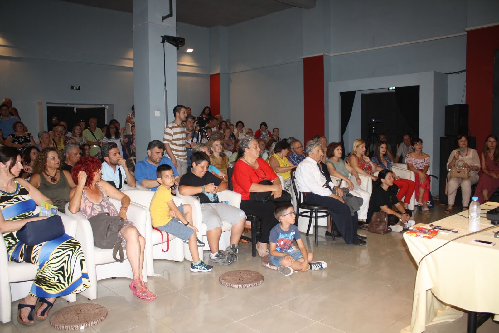 Πολιτιστικός Σύλλογος Ηπειρωτών Κορινθίας "Η Πίνδος": ΗΠΕΙΡΩΤΙΚΟ ΜΟΙΡΟΛΟΙ
