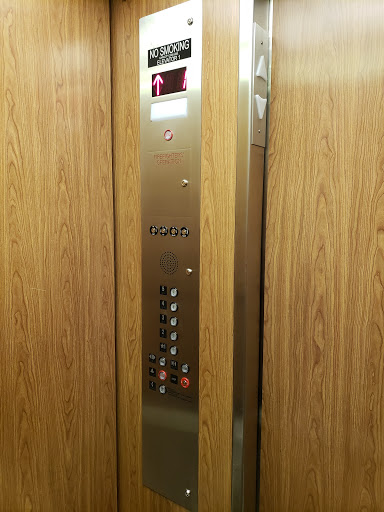 Chicago Elevator Maintenance - Colley Elevator: Hydraulic Elevator ...