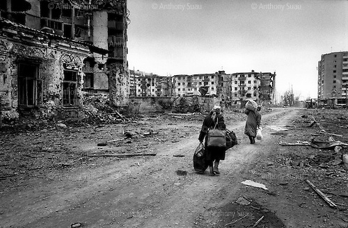 Kara deri beyaz maske: Anthony Suau and World Press Photos