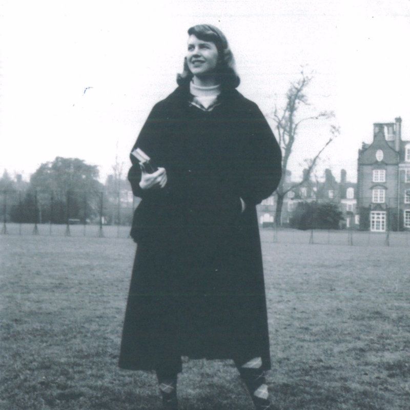 Sylvia Plath: Life of the Talented Tragic Poet Through Amazing Photos ...