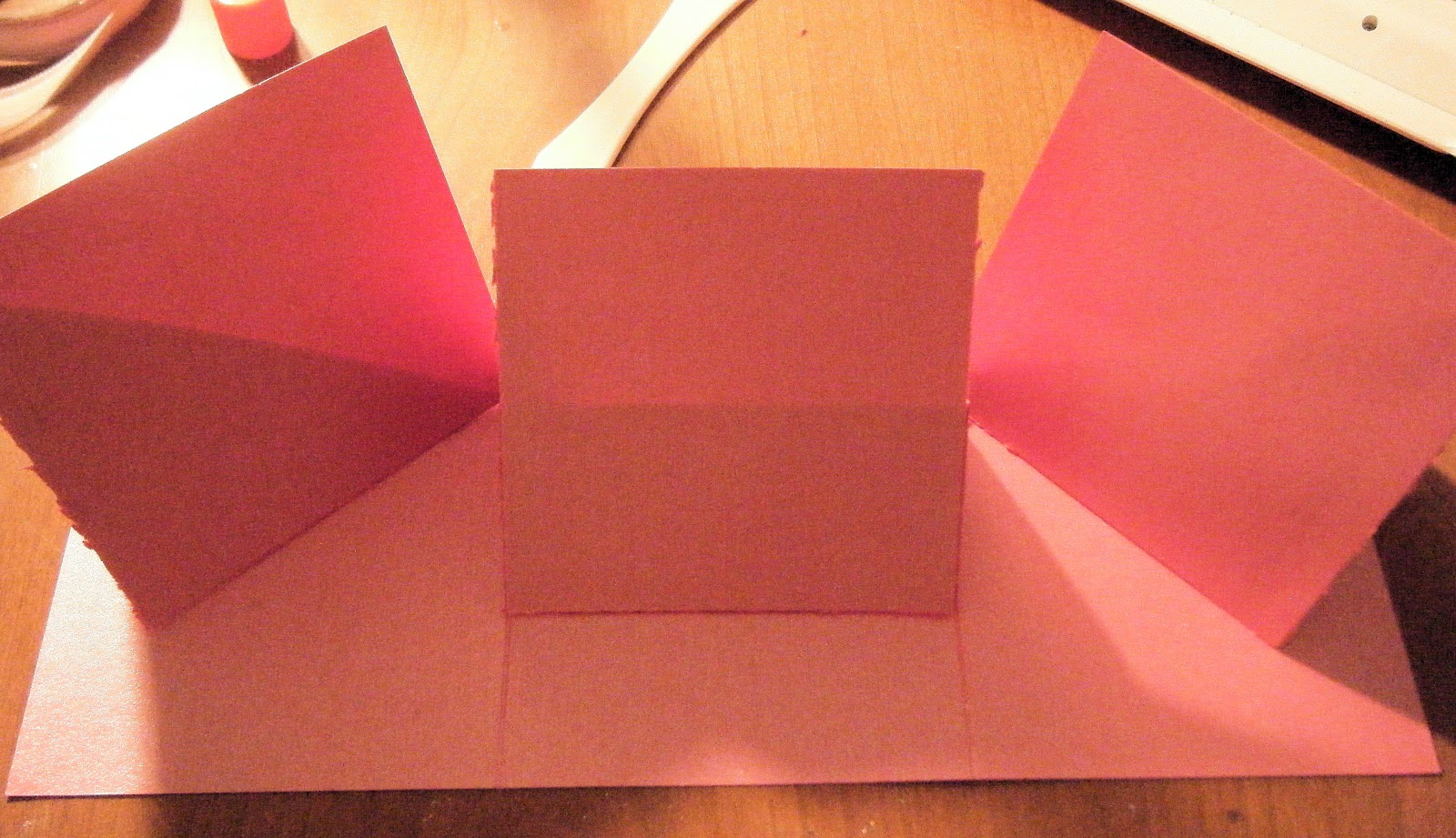 Cute and Some: TRIPLE TWISTED EASEL CARD TUTORIAL