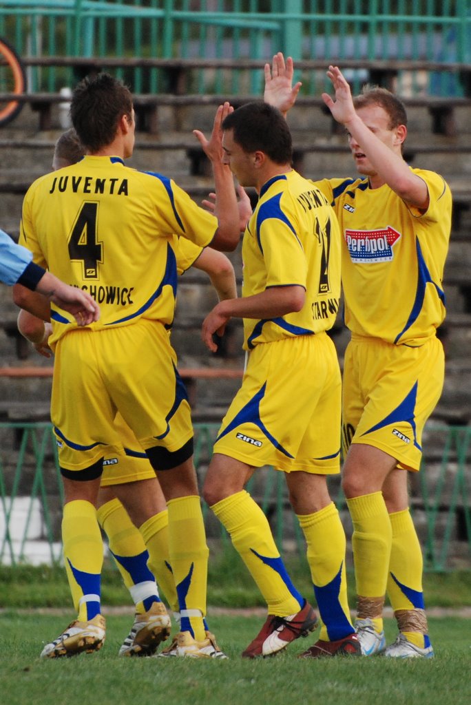 HISTORIA ŚWIĘTOKRZYSKIEJ PIŁKI NOŻNEJ: JUVENTA STARACHOWICE - STATYSTYKI