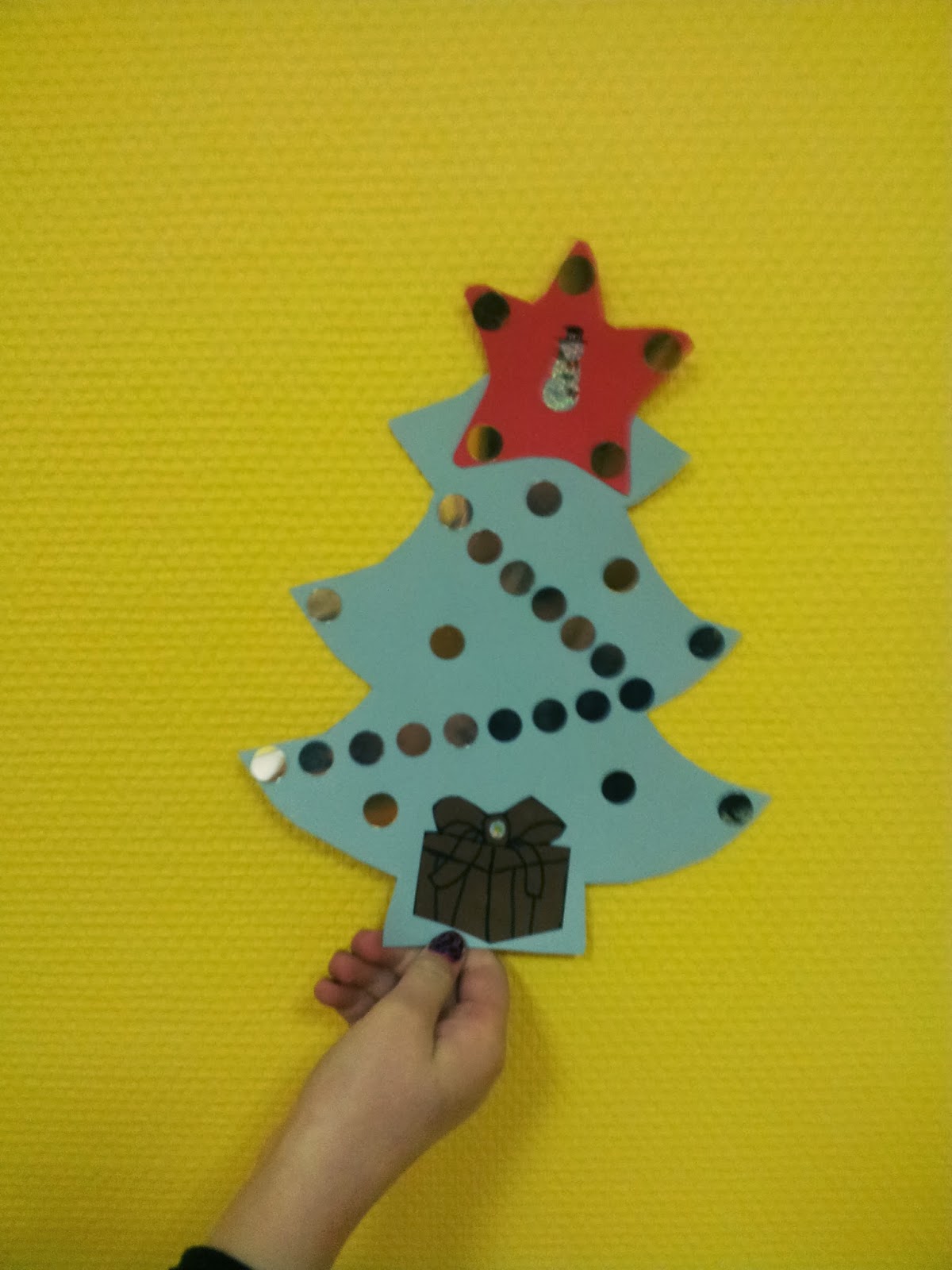 Activités manuelles : Les sapins de Noël