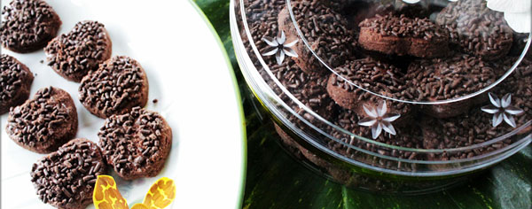 Gambar Koleksi Kuih & Biskut Raya Yang Menggiurkan - Aneka Resepi Timur ...