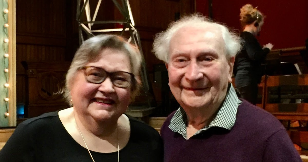 Jungle Red Writers: Robin Ellis's Carrot, Apple and Ginger Soup; a ...