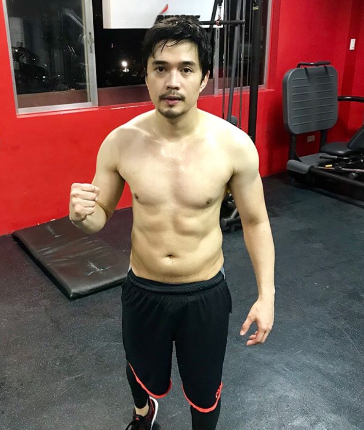 Shirtless Pinoy 🇵🇭: James Blanco