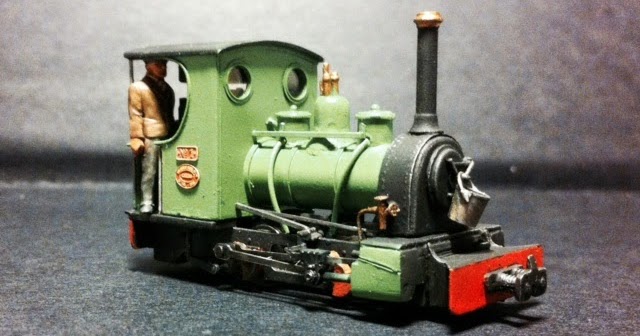 Further up the line...: Scratchbuilding a locomotive...