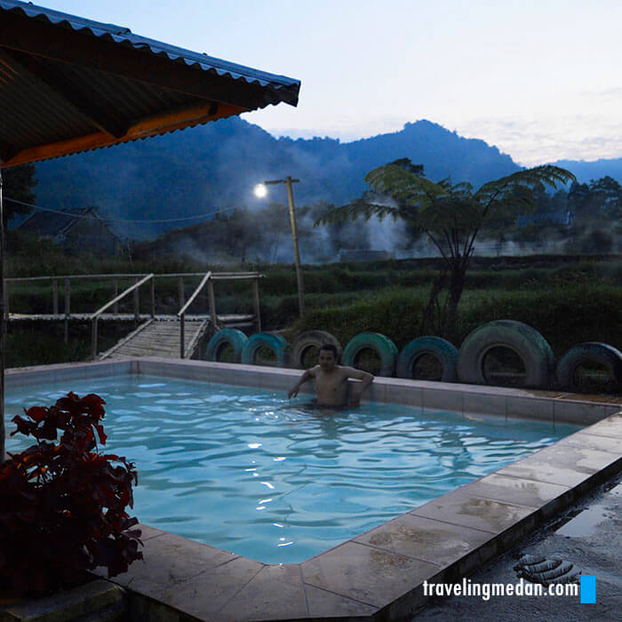 Mitra Sibayak, Pemandian Air Panas di Sidebu-Debu untuk Relaksasi ...