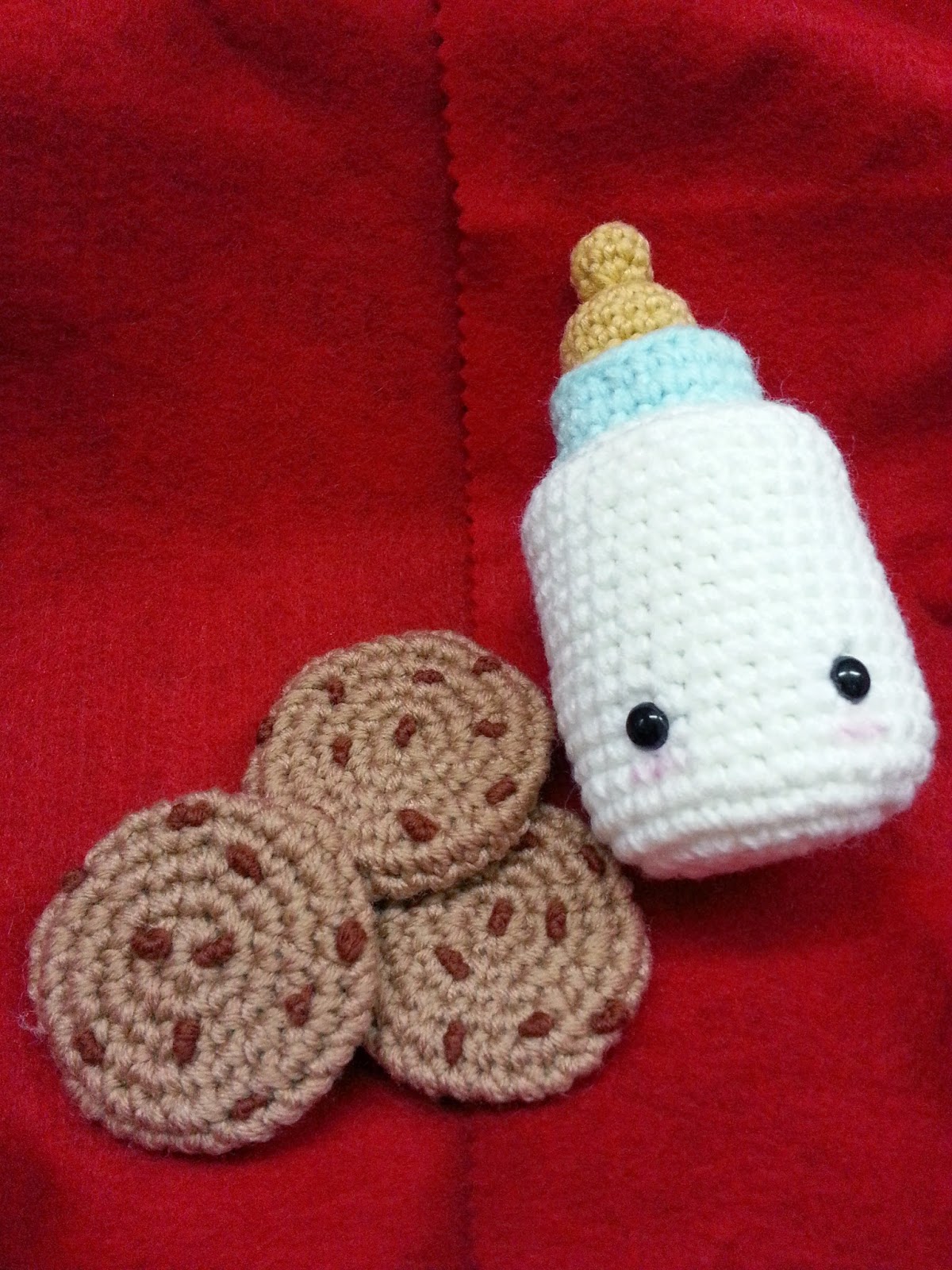 Lucas Craft House: Free Crochet Pattern for Milk Bottle - Amigurumi