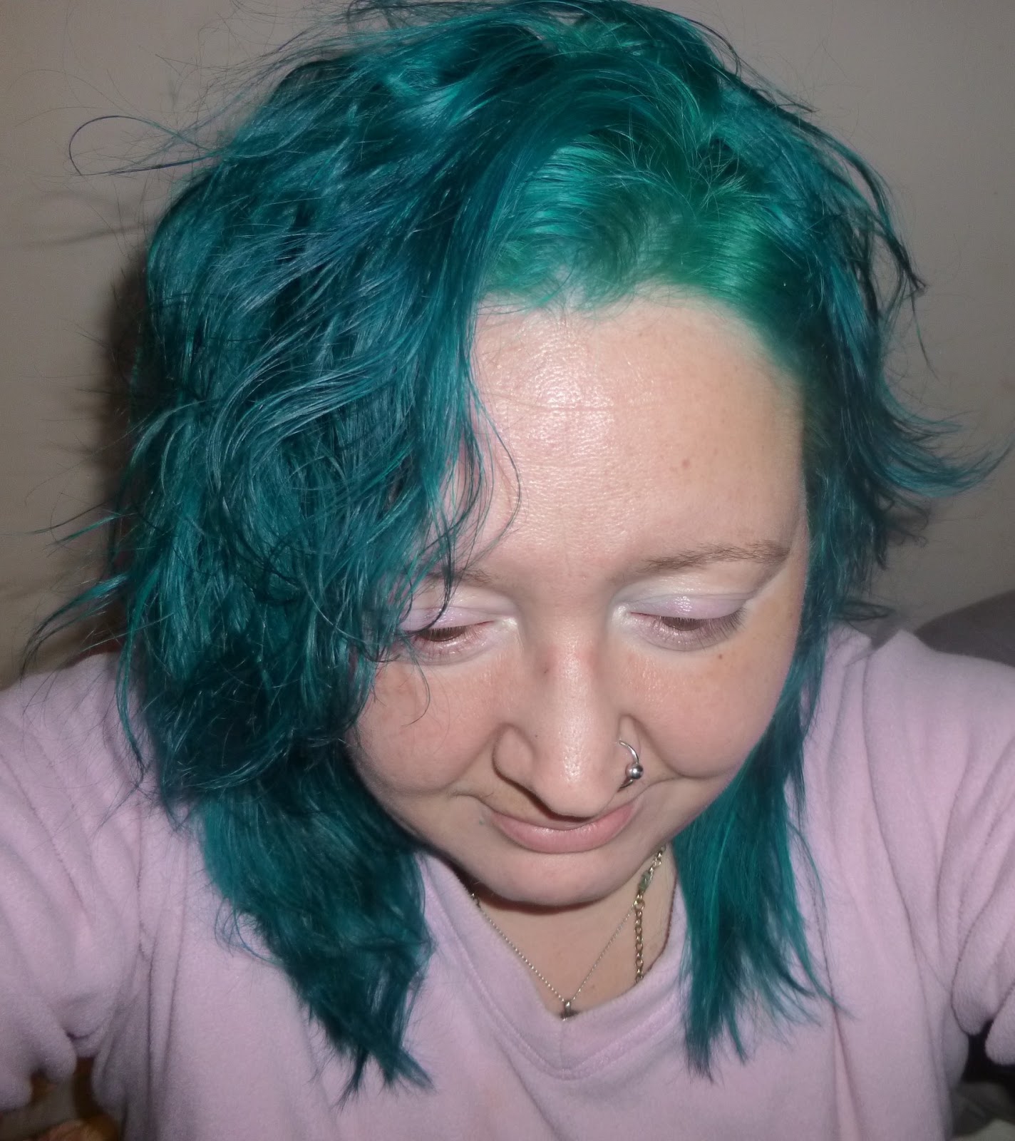 MoonFairys World: Directions Alpine Green and Turquoise Bleach and re-dye
