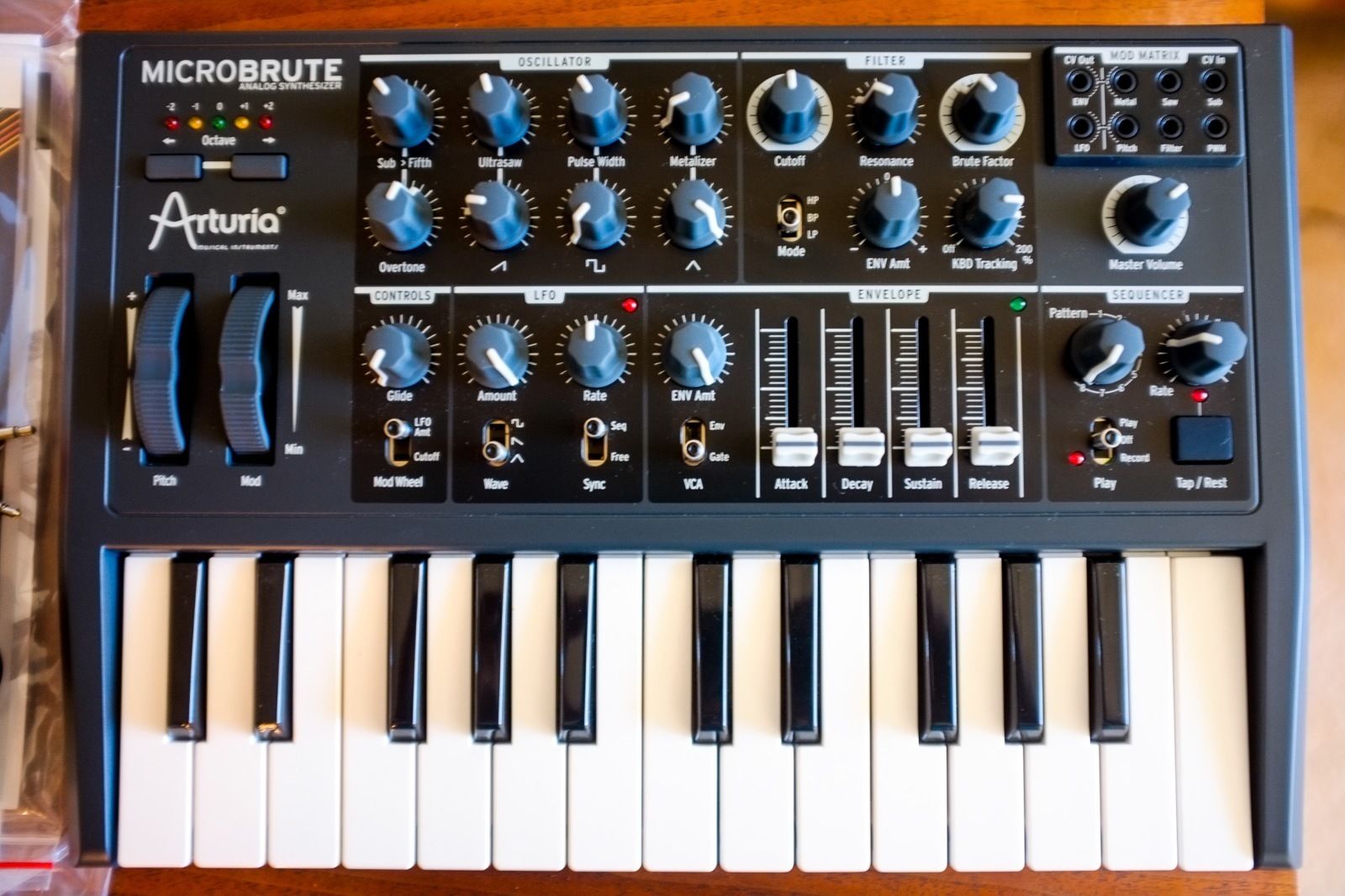 MATRIXSYNTH: Arturia MicroBrute Synthesizer