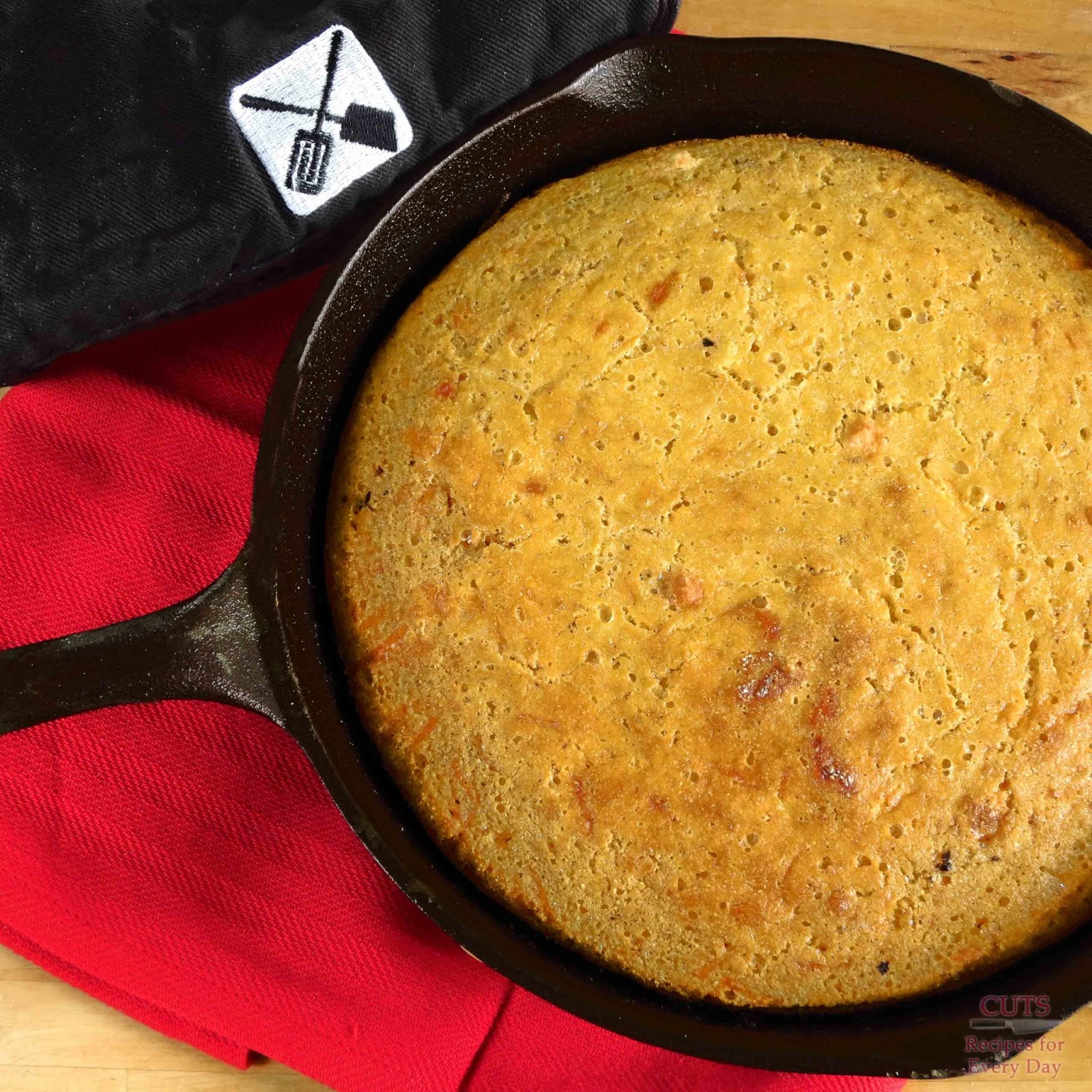 Picnic Foods #1: Cast Iron Skillet Cornbread - Cuts: Recipes for Every Day