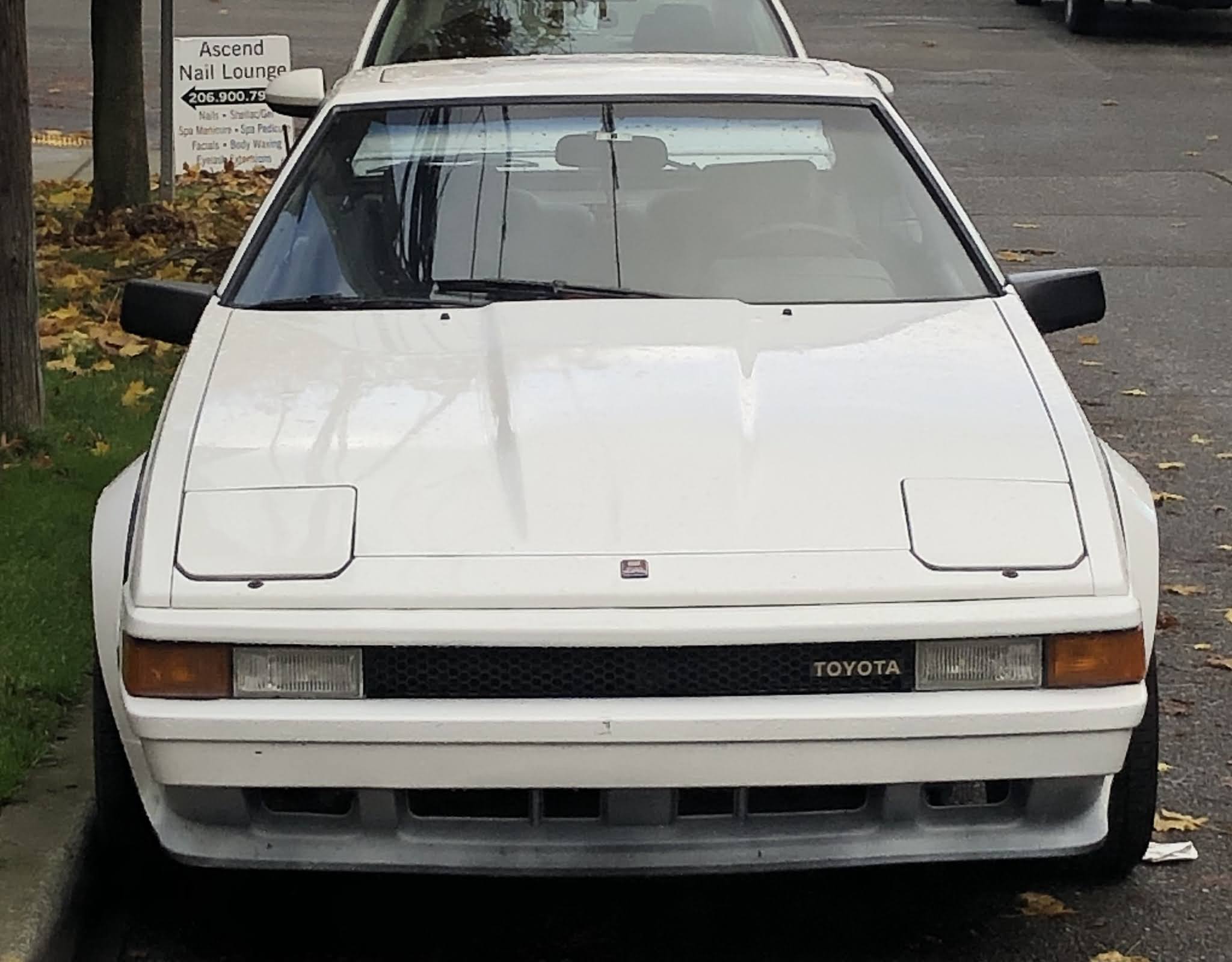 Seattle's Old Cars: 1985 Toyota Supra