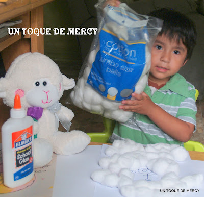 UN TOQUE DE MERCY: OVEJITA TRABAJO CON BOLITAS DE ALGODON POR MI NINO ...