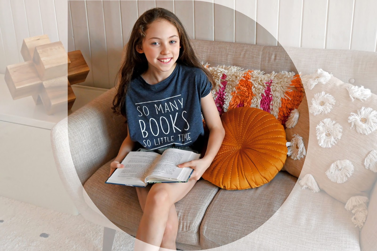 Kids' Book Review: 12 Curly Questions with New Junior Reviewer Evie Bee!