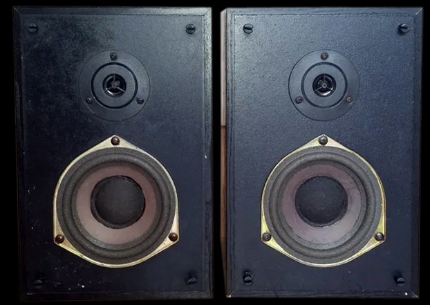 stereonomono - audio Hi Fi Compendium - 14 years on-line: Royd A7 ...