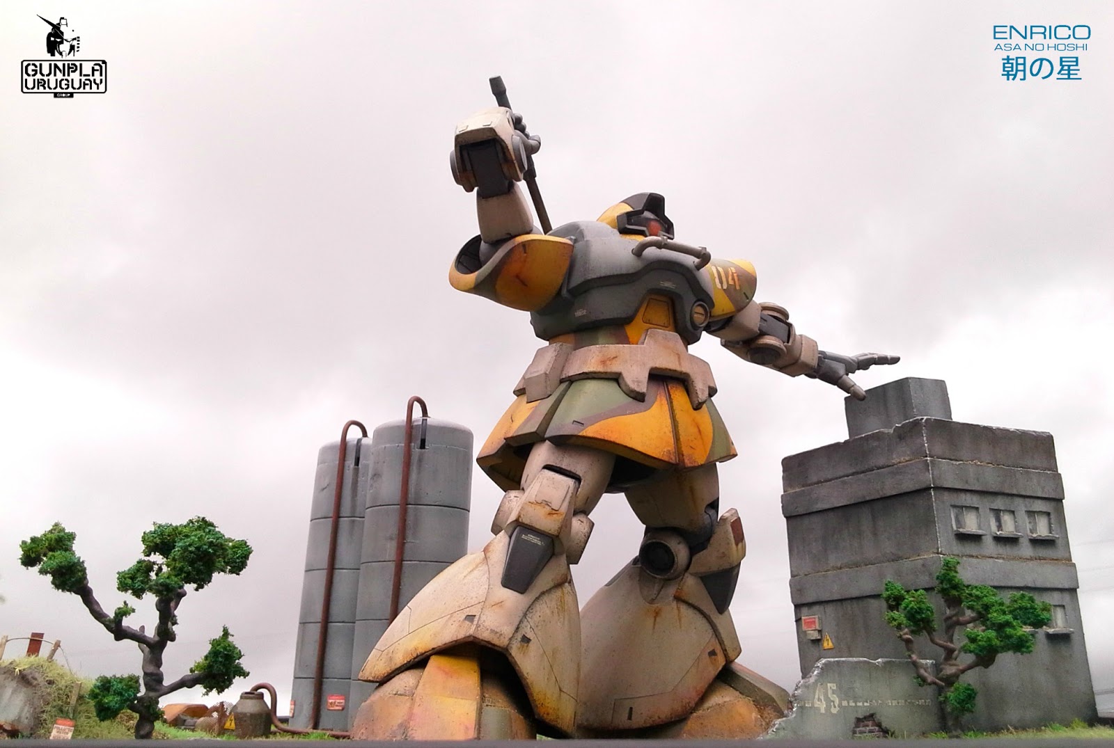 Custom Build: HGUC 1/144 Dom 'Back to the abandoned base' Diorama