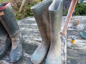 An English Homestead: Crap Wellies