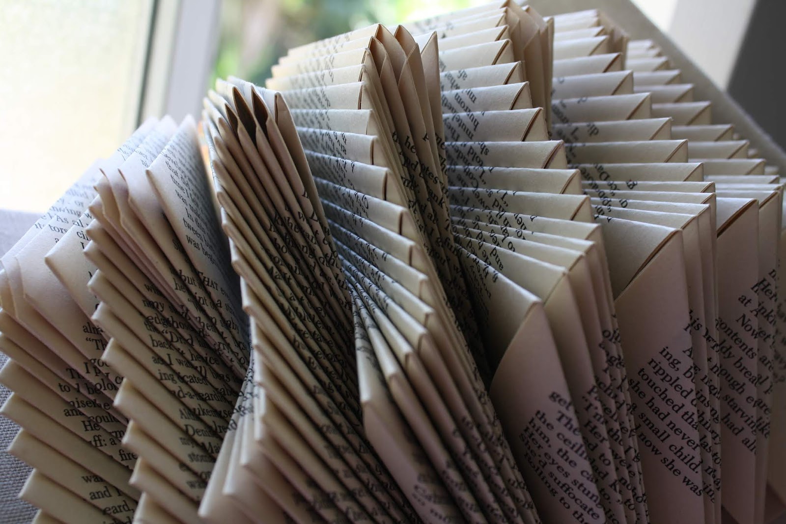 Tutorial Folded Book Sculpture