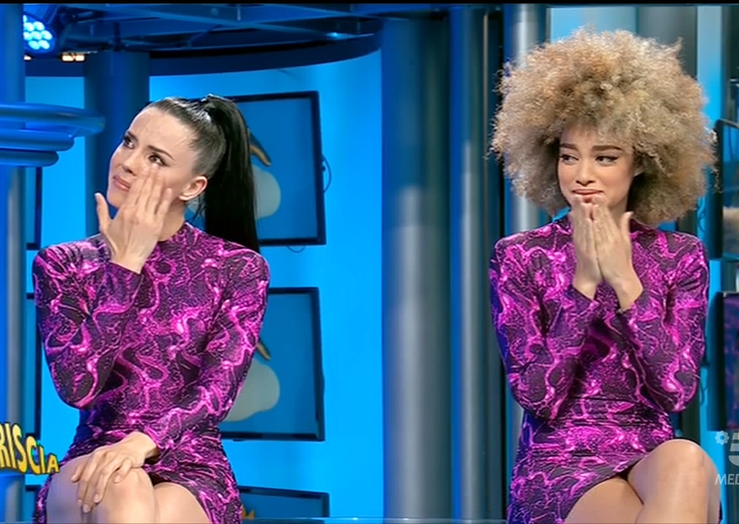 Conduttrici TV : Le Veline Shaila e Mikaela salutano in lacrime ...