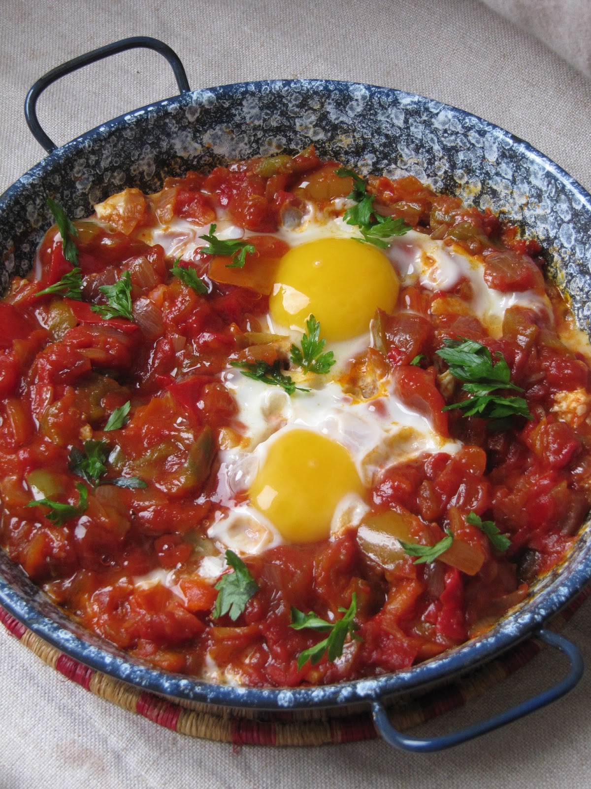 La cuisine d'ici et d'ISCA: Chakchouka