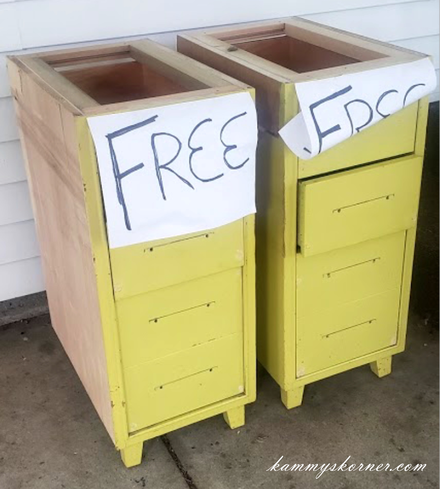 Kammy's Korner: Easy Tween Vanity Desk Built From Nightstands