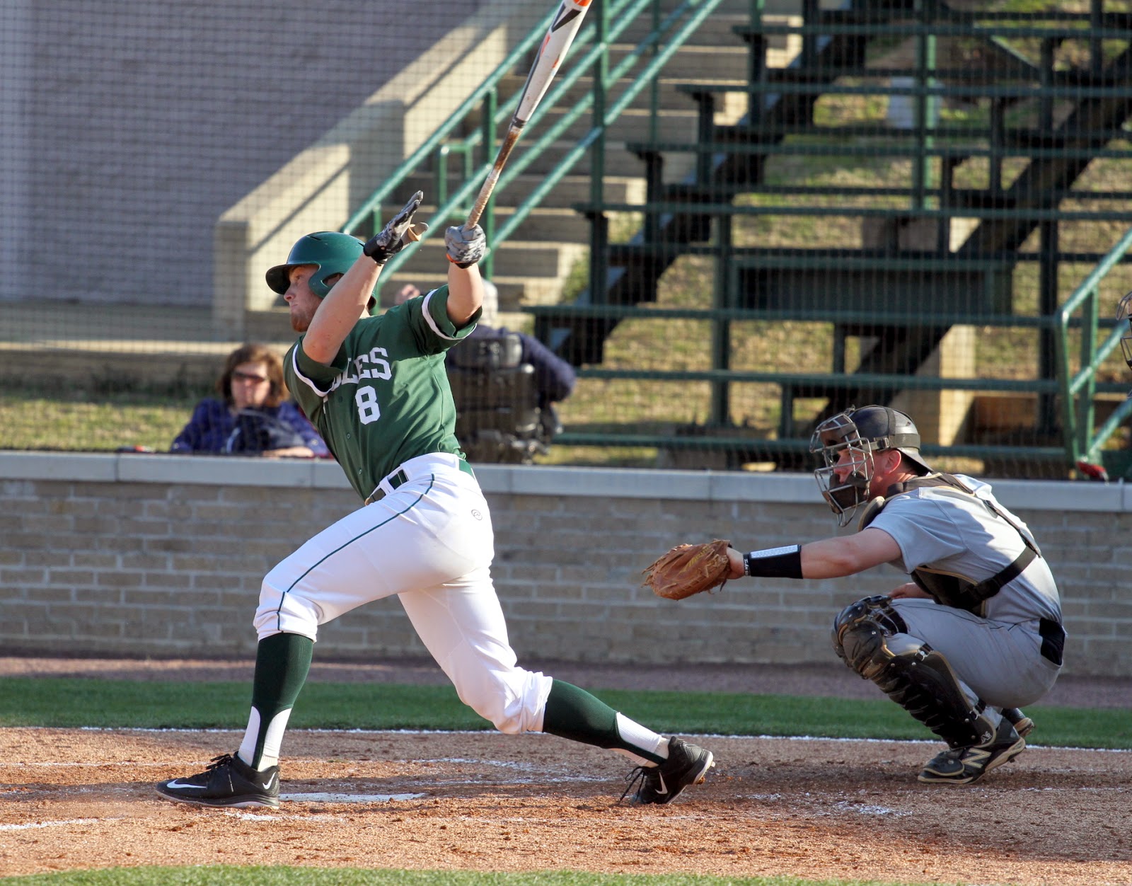 The MCC Athletics Blog: MCC Baseball Stays Hot With Sweep of Coahoma