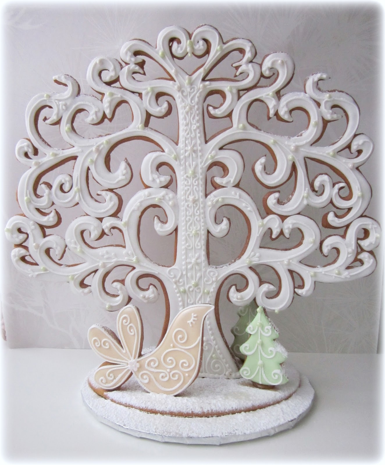 Mansikkamäki: Satupuu