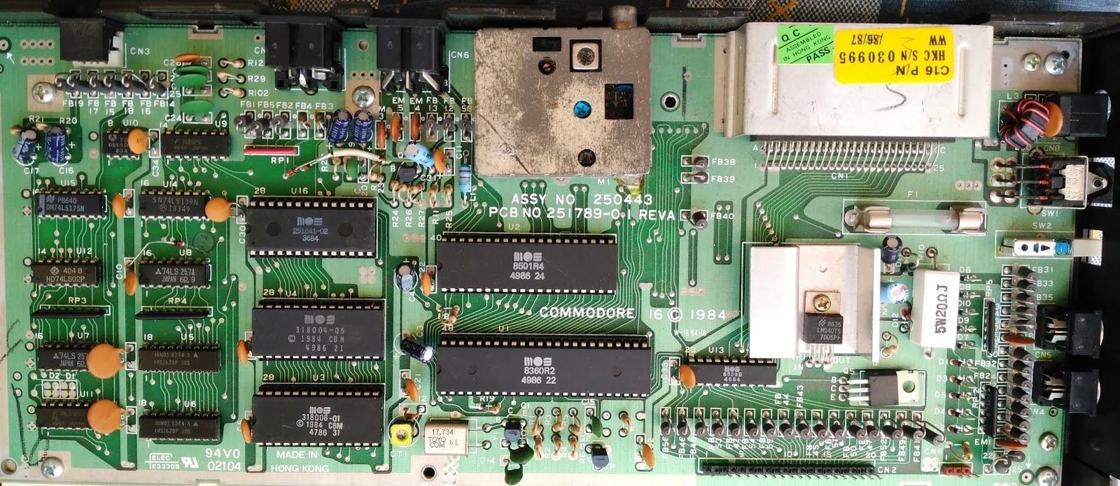 Retro Ordenadores Orty: Commodore 16 (1984)