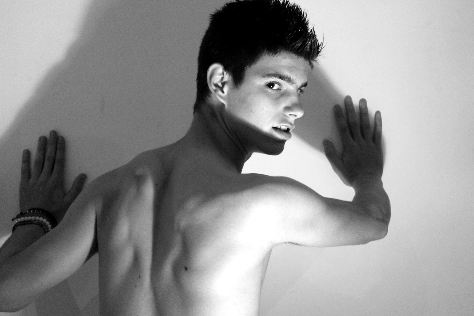 STAY STRONG: Alejandro Lillo