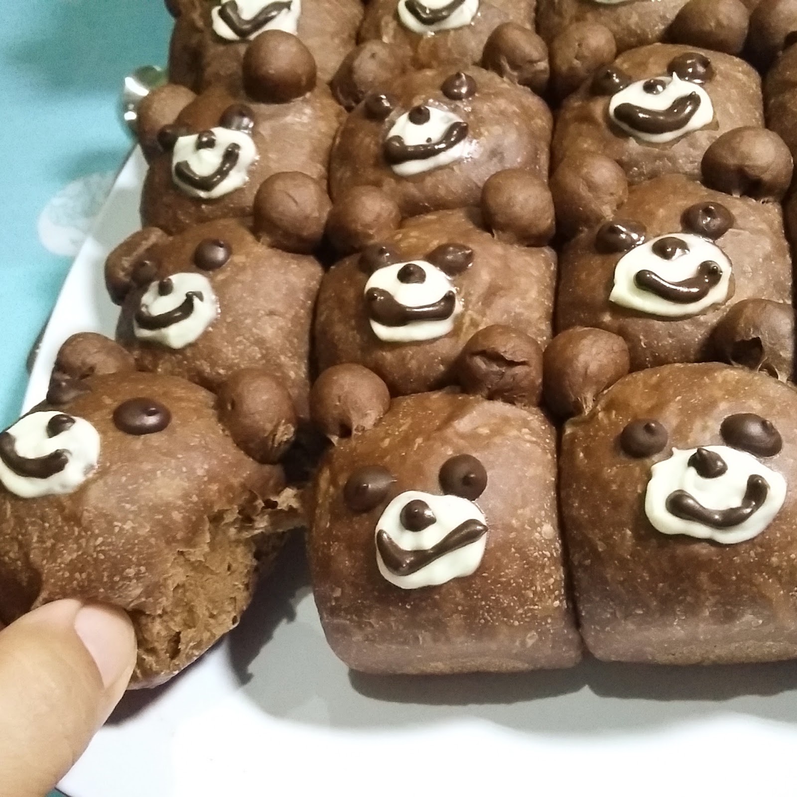 Elsa Elwin: Roti Karakter Beruang