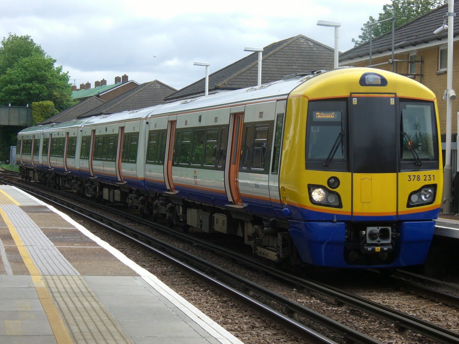 London Connected: London Overground: From the Beginning