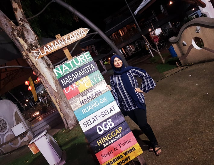 Laman Karya Lumut - Lakar