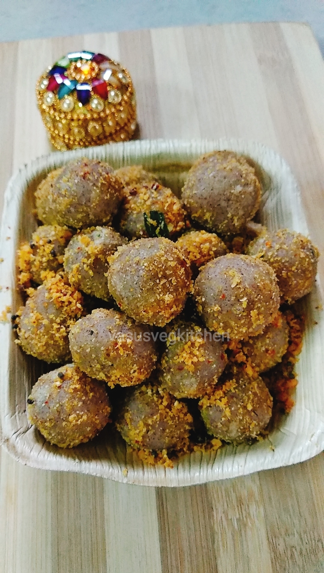 Vasusvegkitchen: Ragi Kara Ammini Kozhukottai || Tamil Nadu- Spicy Ragi ...