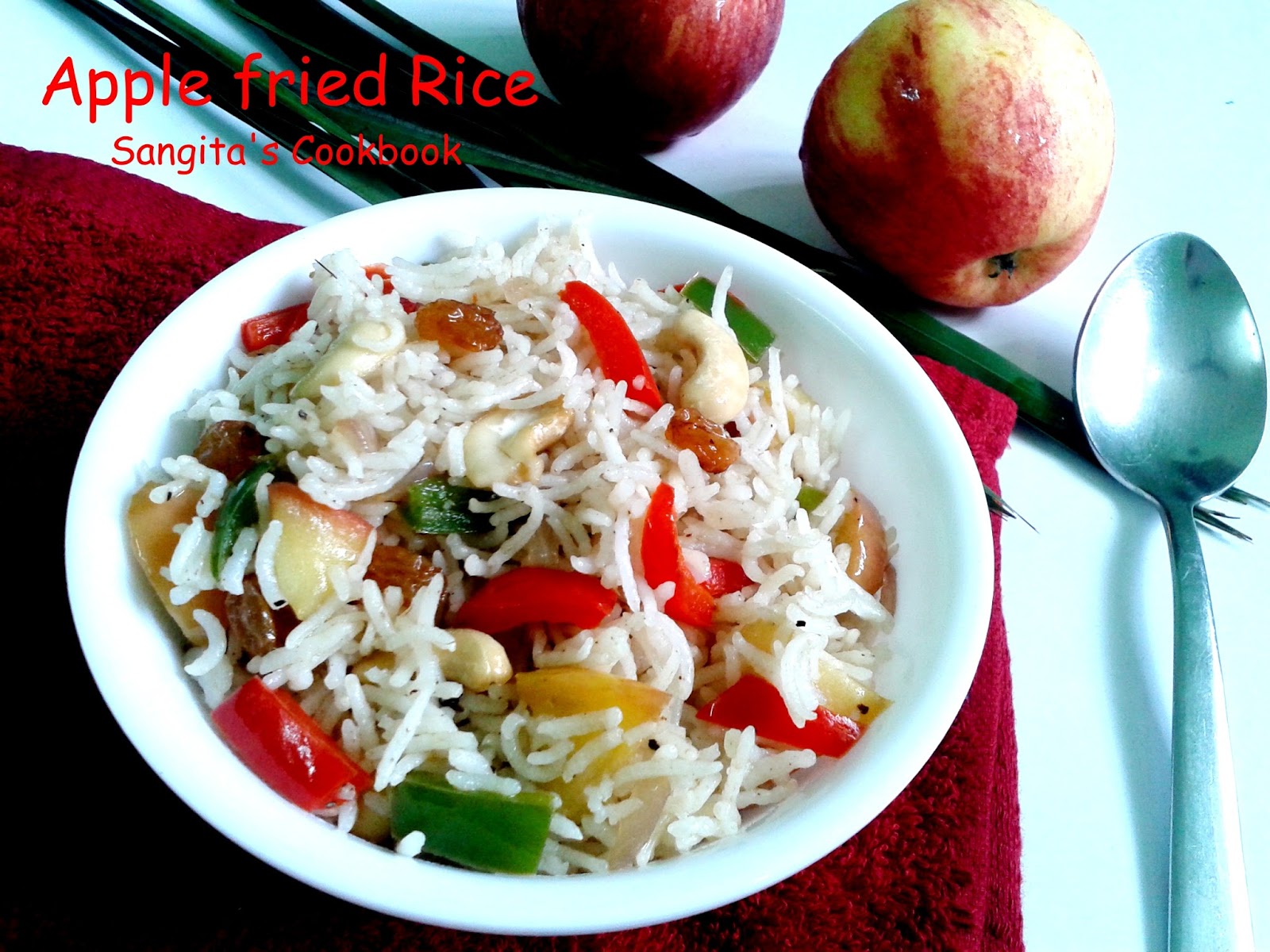 Sangita's Cookbook: Apple Fried Rice - Kids friendly Recipe