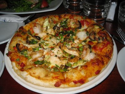 awesome.delight: Fish Pizza
