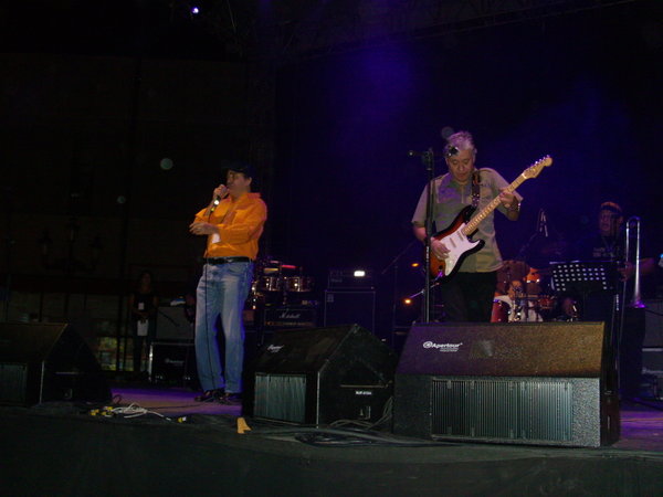 Rock Norteño: Wayo Roux. La Division del Norte